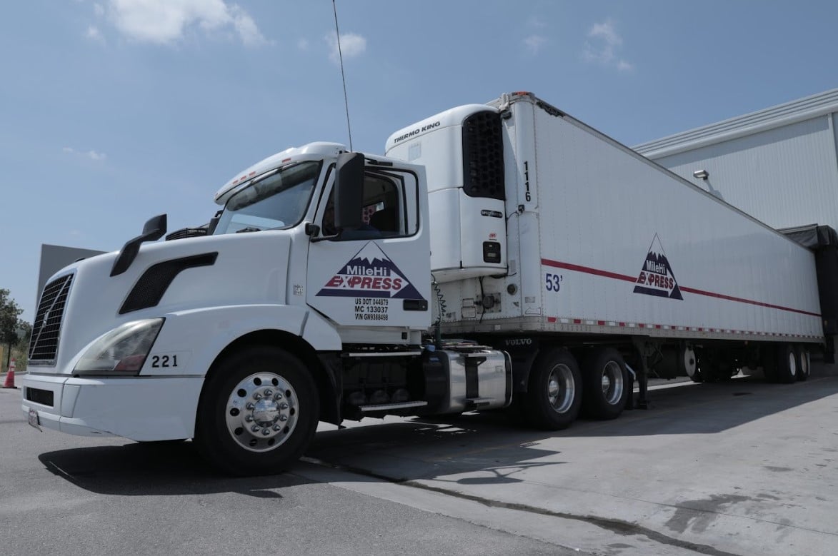 LTL Refrigerated/Frozen Trucking Services in Denver, CO | Mile Hi Express